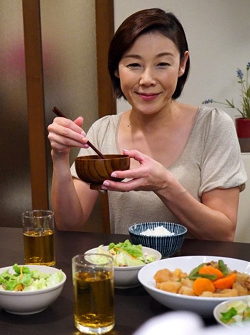 하나사키 카오리 / 花咲かおり / Kaori Hanasaki - SETFLIX