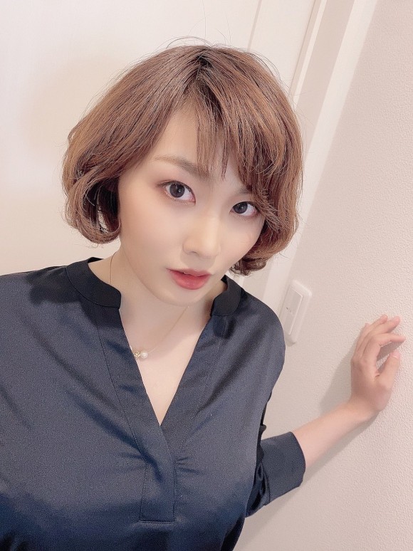 미타케 유나 / 三岳ゆうな / Yuna Mitake - SETFLIX